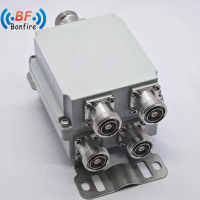 中国 DCS 1800/UMTS 2100 Aisg 互換性のある200Wダイレクトトリプレクサー RF ディプレクサー コンビナー 販売のため
