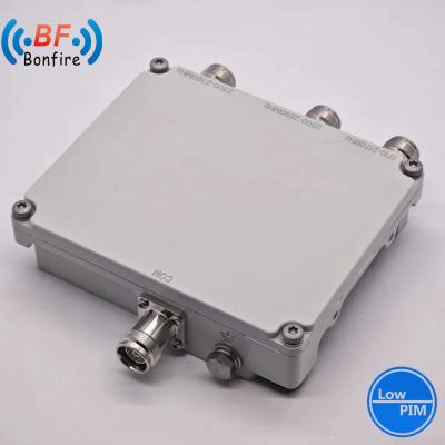 China Black Combiner RF VHF 140-174 MHz DAB 210-260 MHz Triplexer RF Diplexer SMA Connector for sale