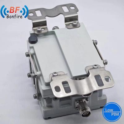 Cina 2500-2700MHz Triplexer RF Triplexer Low Pim Quadplexer Combiner per le telecomunicazioni in vendita