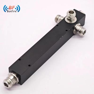 China GFQ-XXXXXX 5000-6000MHz 4 Way PCB Power Splitter for Stable and Consistent Performance for sale