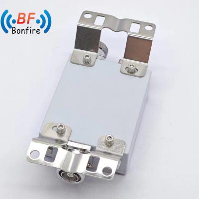 China 2300-2400 2500-2700MHz Combinador de RF de banda doble Combinador atenuador coaxial en venta