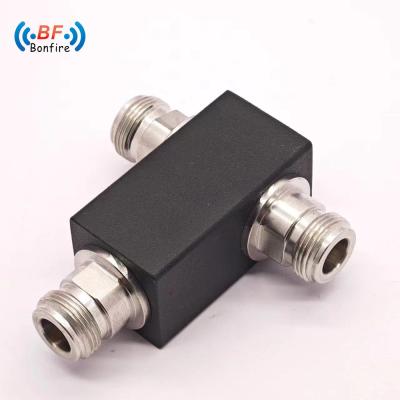 China 5000-6000MHz Power Splitter 2/3/4 Way Wideband RF Power Divider para distribuição de sinal à venda