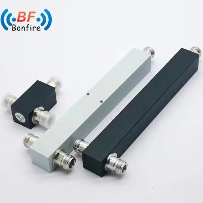 China RF Passive 2way Microstrip Power Splitter 698-3800MHz SMA Female Connector Type for sale