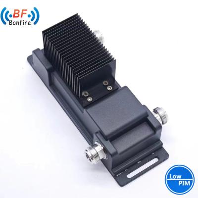 China 617-3800MHz 2X2 3dB RF Combinador Híbrido Matriz 5g Banda para N-F/4.3-10-F/DIN-F Interface à venda