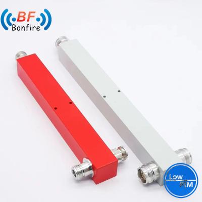 Cina 350-3800MHz RF 2 Way VHF/UHF Power Splitter Combiner con connettore femminile SMA Perfetto in vendita