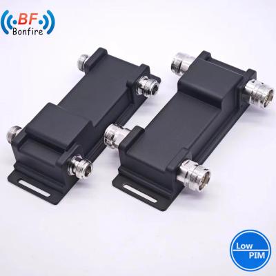 Cina DAS in edificio con accoppiamento ibrido 698-4000MHz Low PIM 3dB 2X2 Combiner ibrido in vendita