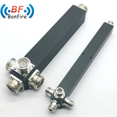 Cina GPS 698-4000MHz RF Power Splitter con 3 Way P3 Splitting e DIN-Female Connector in vendita