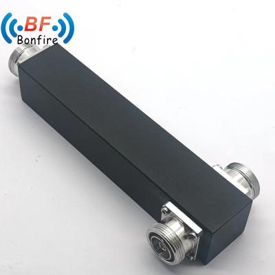 Cina GFQ-XXXXXX Progetto di sicurezza pubblica 2 Way Micro-Strip Combiner 698-3800MHz Power Divider in vendita