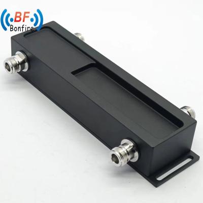 China Ibs/Das Capacidade global de entrega do projeto 3dB Combinador híbrido Frequência 698-4000MHz à venda