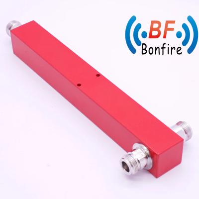 Cina 698-4000MHz 3way Indoor Pulse Power Splitter Power Divider per N-F Das Ibs Interfaccia N-F in vendita