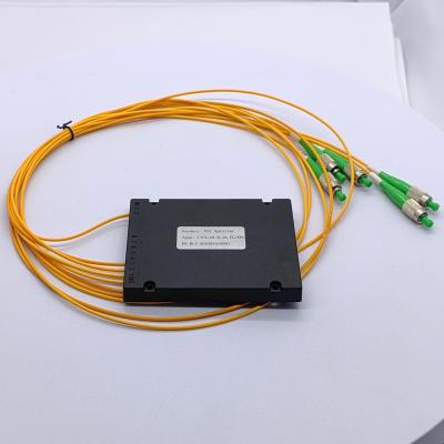 Cina 1*4 PLC splitter a modalità singola 0.500kg con confezione Dimensione 25.00cm * 20.00cm * 10.00cm in vendita