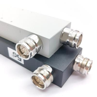 Cina 8dB 10dB 12dB Air Directional Coupler 698-4200MHz 4.3-10-F per interni/esterni IP65 in vendita