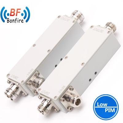 中国 6dB 8dB 10dB 15dB 20dB 30dB VHF UHF バンド 幅広い周波数帯の方向性カップラー 販売のため