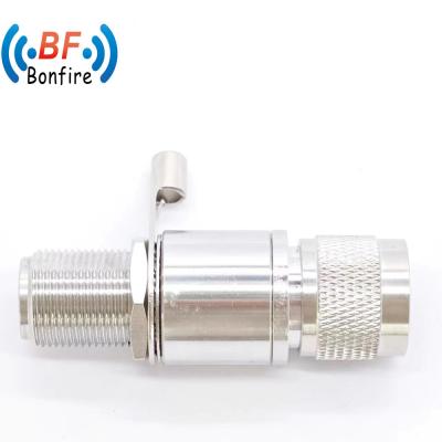 Cina 90V 230V N Paratia femminile per SMA connettori femminili arrester RF per interni / esterni in vendita
