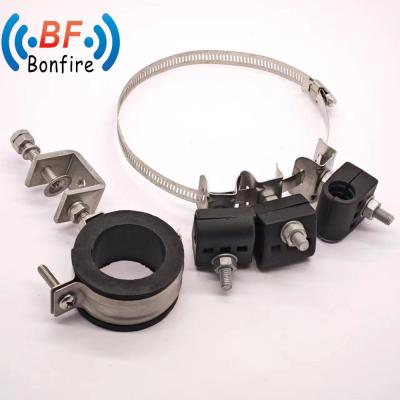 Cina KXK-XXXXX e O Clamp del cavo di alimentazione del tipo La combinazione perfetta per la gestione del cavo in vendita