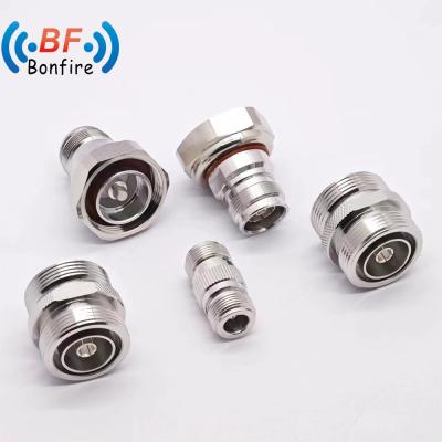 China LJQ -XXXXX 4.3-10 Mannelijke DC-4GHz Straight RF Adapter Connector voor 1/2