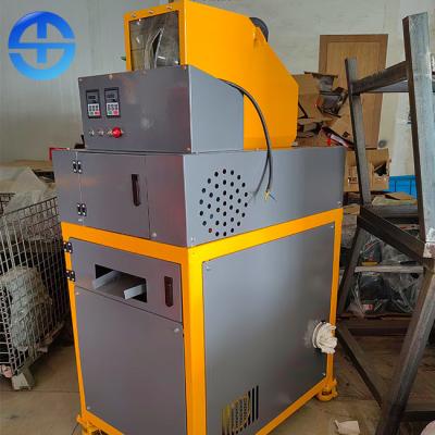 China 3kw Power Voltage 220V Copper Cable Wire Granulator With 50-70kg/H for sale