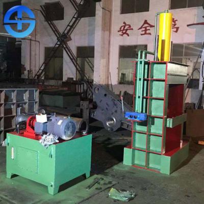 Cina Spianatura idraulica del secchio della pittura dello SpA della macchina del compattatore della ferraglia di pressione di 100 tonnellate in vendita