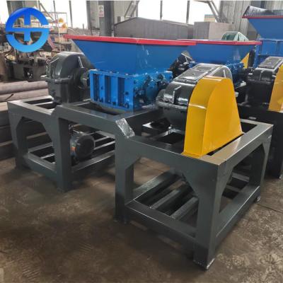 中国 500kg/H Q235の鋼鉄金属のくず梱包機械2シャフトのシュレッダー 販売のため