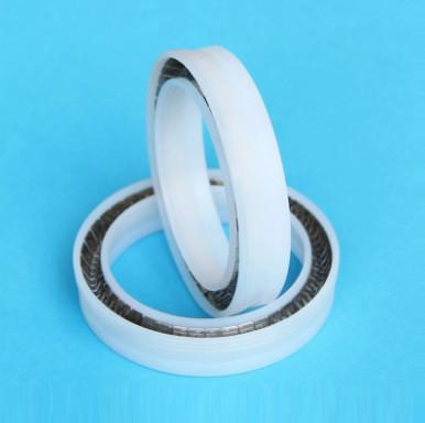 Cina I prodotti di sbirciata di densità 1.3G-1.5g danno una occhiata alla guarnizione della primavera caricata Cutom degli anelli di rinforzo in vendita