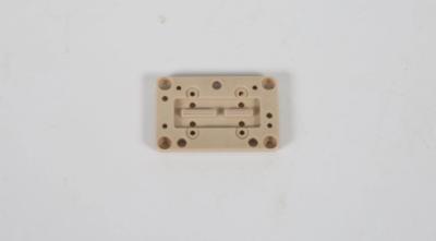 Cina Precisione delle componenti 0.005mm dello stampaggio ad iniezione di SBIRCIATA di Polyetheretherketone in vendita