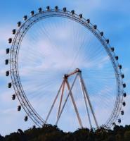 Quality Truss Theme Amusement Park Ferris Wheel 252 Passengers 90m OEM for sale