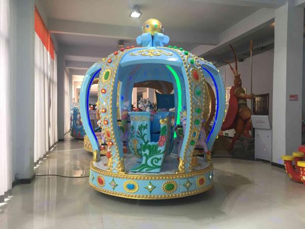 Quality 8 Passengers Crown Amusement Ride Carousel Merry Go Round Ride 220V for sale