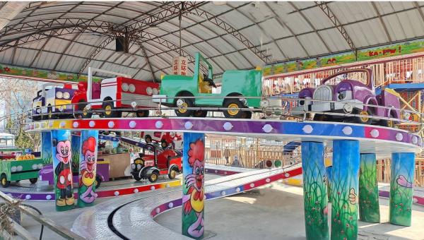 Quality 30 Seat Kiddie Roller Coaster Ride 15kW 380V Entertainment Equipment for sale