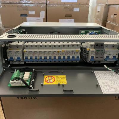 Cina Nuovo e originale sistema di alimentazione integrato di Emerson NetSure 731A41-S2 con modulo rettificatore R48-3000E3 in vendita