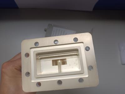 Cina banda Digital anti-interferenza di Filtro C del filtro da 3.72-4.2GMHz LNB 5G in vendita