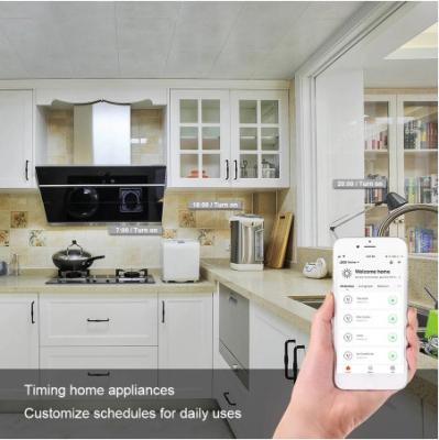 Cina La funzione di sincronizzazione del monitor di potere dell'incavo l'UE 16A SmartLife funziona la spina astuta europea Regno Unito dell'Eu di wifi di SmartLife di controllo di APP in vendita