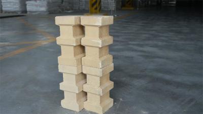 Cina 85% di alumina alta mattoni refrattari fosfati legati ancoraggio ceramico refrattari per forno rotativo in vendita