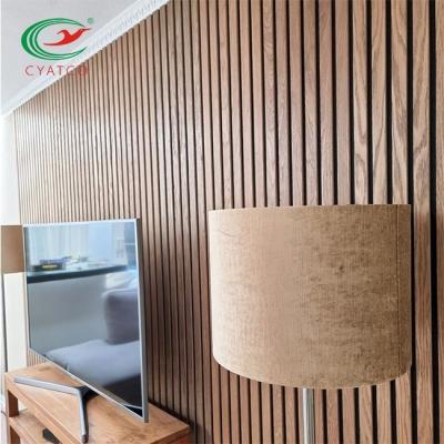 Cina Parete naturale di accento della stecca di legno di quercia ignifuga per la decorazione della stanza in vendita
