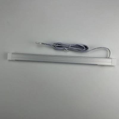 China Lâmpada LED de sensor de movimento montada na superfície SMD2835 à venda