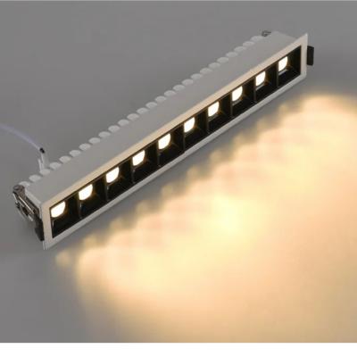 Cina IP55 Il soffitto incassato LED Strip illuminazione 7W 10W 2700K-3000K Bianco caldo in vendita