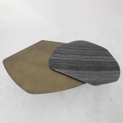 China Wohnzimmer Edelstahl drehbarer Couchtisch mit Antike Bronze Satin Finish Naturmarmor Oberfläche Metallbeine zu verkaufen