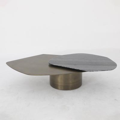 China Wohnzimmer Edelstahl drehbarer Couchtisch mit Antike Bronze Satin Finish Naturmarmor Oberfläche Metallbeine zu verkaufen