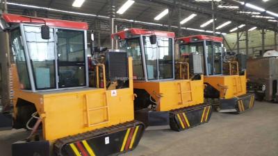 Cina Turner di compost di tipo crawler Velocità di lavoro 6-10 m/min in vendita