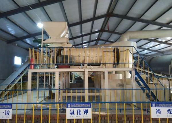 Quality Clay Granulator Production Line Organic Waste Granulator Production Line for sale