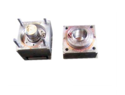 China Injection Plastic Molding Tools for Ice Cream Box Case 20L Capacity for sale