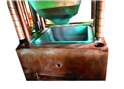 China High Precision Plastic Injection Molding Tools for Automobile Container Mould Maker 200T for sale