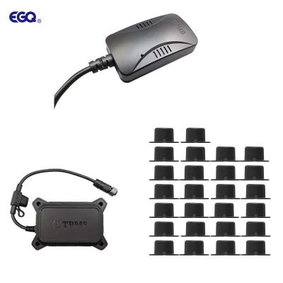 China Sistema de monitoramento de pressão de pneu de caminhão com tela LCD Energia solar TPMS OEM à venda