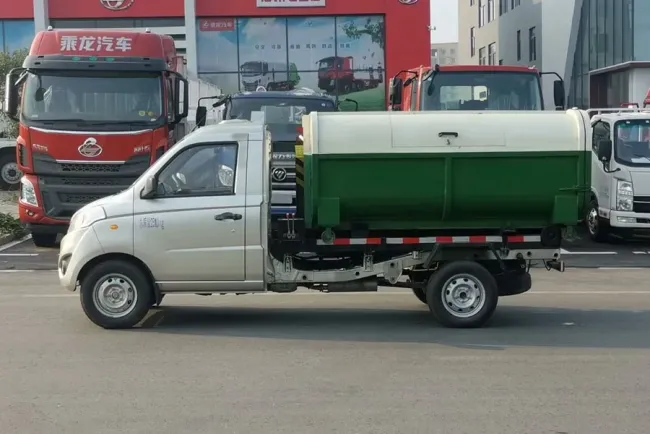 Mini Foton Roll off Container Refuse Garbage Collection Truck