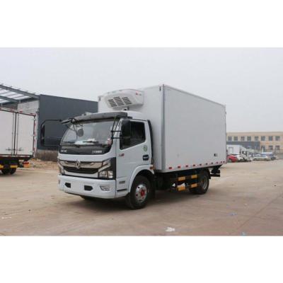 China DONGFENG 5 Tons Small Refrigerator Box Truck , Light Refrigerator Freezer Truck for sale