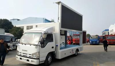 China Outdoor LED Display Truck , Self Powered Mobile Advertising Truck for sale
