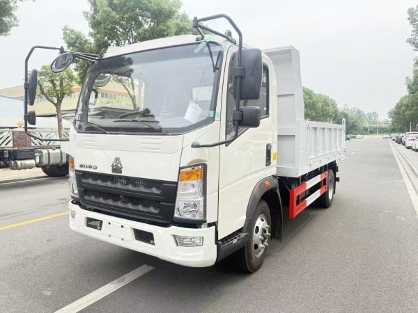 Quality HOWO 5 Ton Tipper Dump Truck Hydraulic Lift For Engineering Projects for sale
