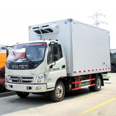 China Foton Refrigerated Transport Truck 130HP 4X2 2ton Carrier Cooler For Meat / Fish Transport for sale