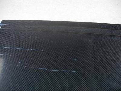 中国 3K は UAV によって意気地なくされる空気車のための光沢のあるカーボン繊維の版 2.5mm の使用を嘆きます 販売のため