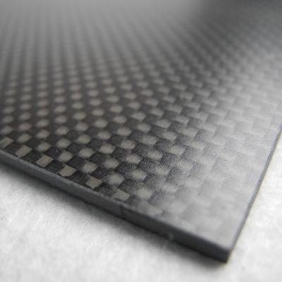 中国 高密度専門カーボン繊維の版の100%の補強600mm * 1000mm 販売のため