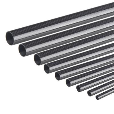 중국 500 밀리미터 19.6 인치 탄소 파이버 튜브 광택면 3K 명부는 순수한 100%를 감쌌습니다 판매용